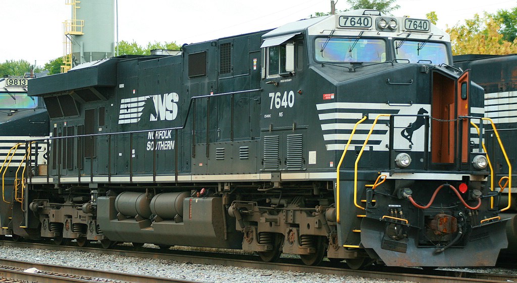 NS 7640